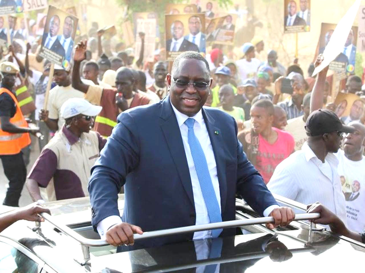 Présidentielle Sénégalaise Macky Sall En Haut De Laffiche Journal